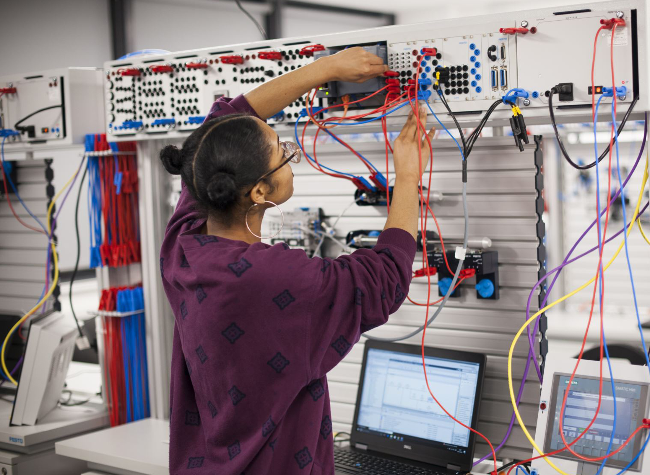 Computer Networks and Security BSc 2026 | Middlesex University