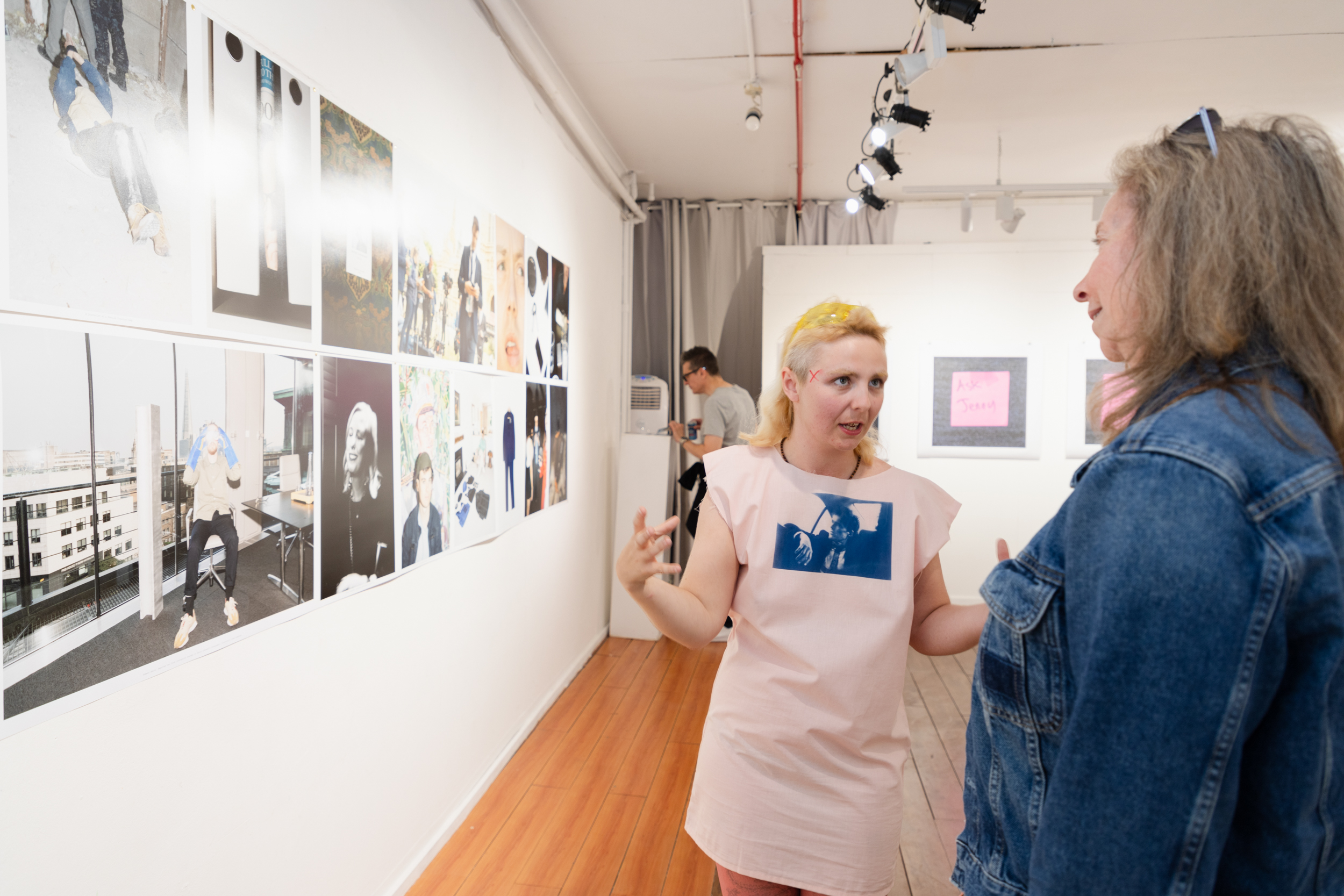 Hot off the Press: photo portraits of trailblazing journalists by MDXs ...